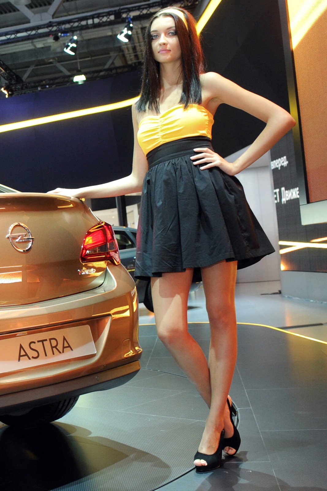 Auto Girls: 2012 MOSCOW AUTO SHOW GIRLS